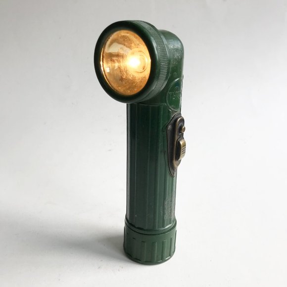 Other | Vintage Gits Tl122b Green Military Angle Head Flashlight Tested ...